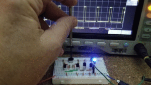 Transistorized PWM Generator - BreadBoardCircuits.com