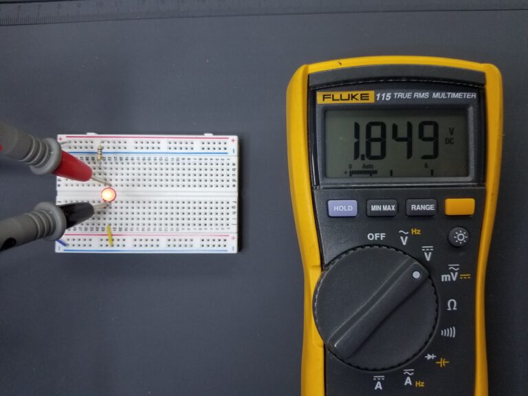 How to light an LED - BreadBoardCircuits.com