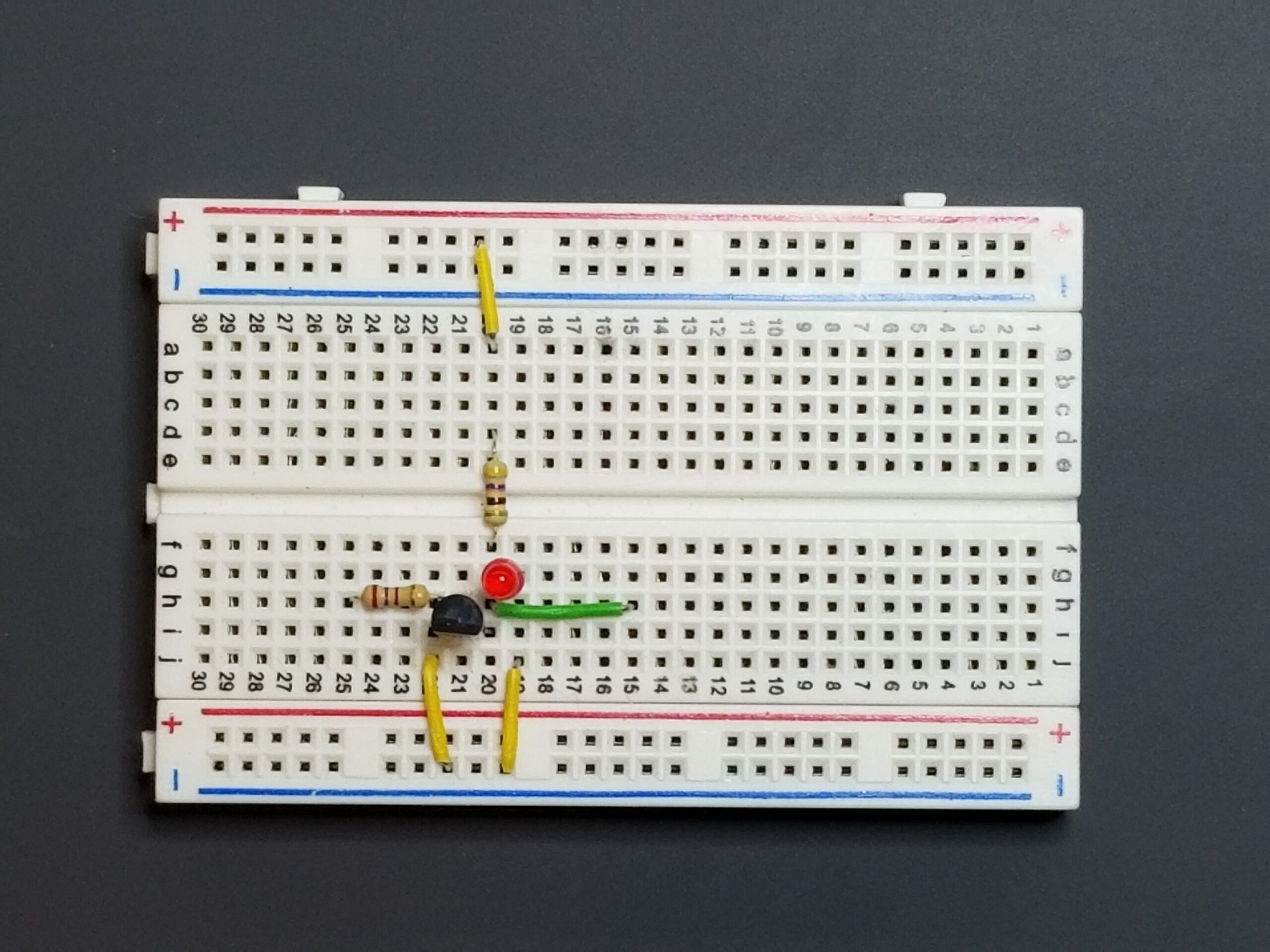 BJT Logic Gates - BreadBoardCircuits.com